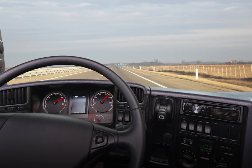 TIMELY VEHICLE MAINTENANCE WITH FMS TELL TALE STATUS - Track-Platform